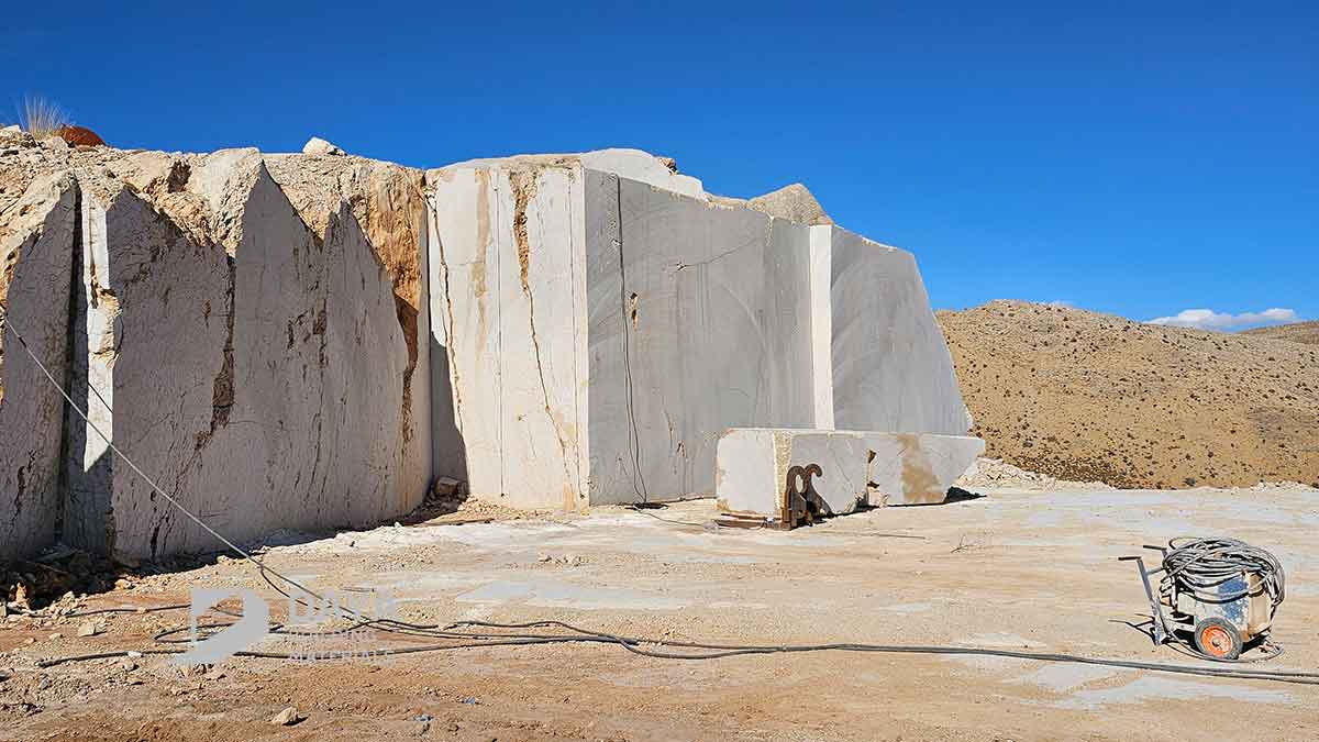 Types of Building Stones and Their 10 Uses - DAYA